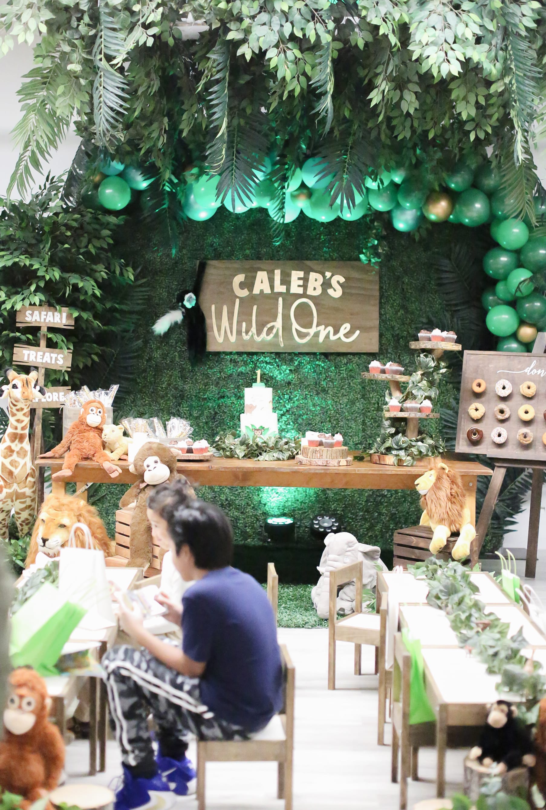Bellamy Loft: 1st Birthday With Safari Theme (Jungle Theme) • VintageBash