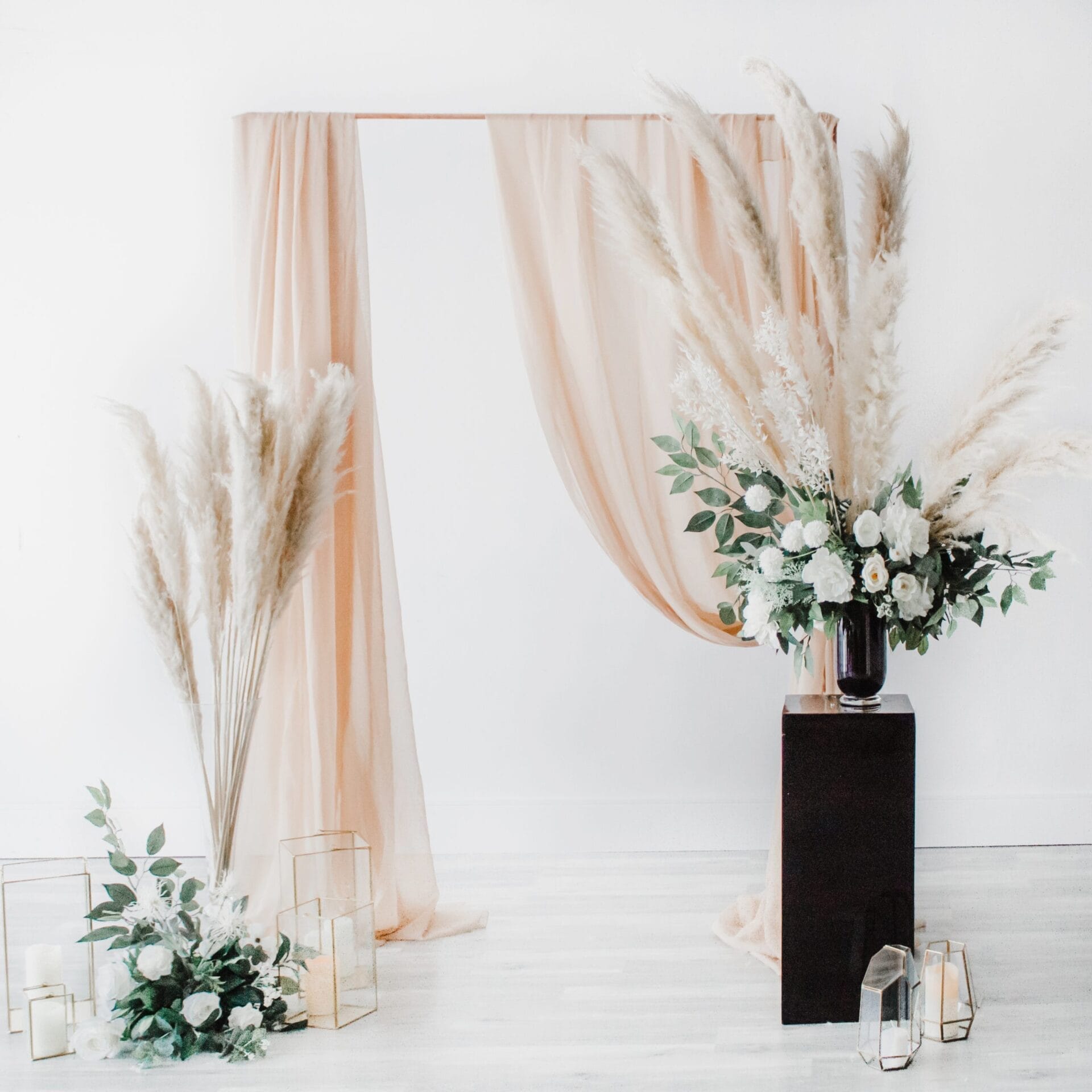Bohemian Pampas Backdrop For Rent In Toronto • VintageBash