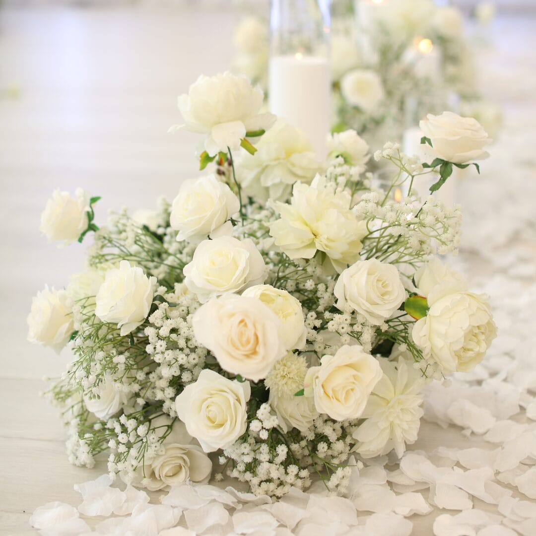 Baby's Breath Floral Aisle Marker Rental • VintageBash